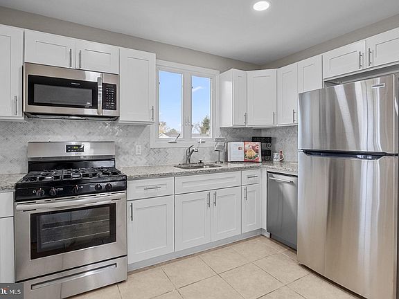 253 Luff Ln, Warminster, PA 18974 | MLS #PABU2045414 | Zillow