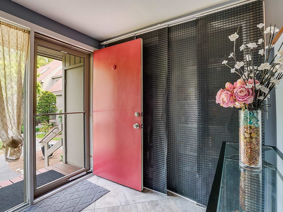 11 Belmont Ct, Bedford, NH 03110 | MLS #4954860 | Zillow