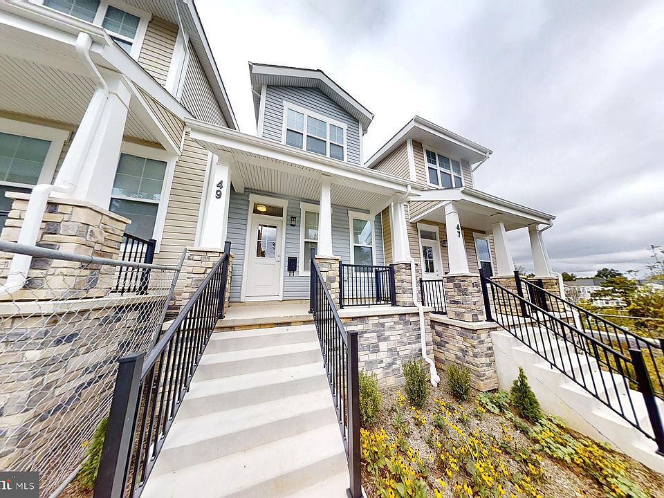 47 49th St SE, Washington, DC 20019 | Zillow