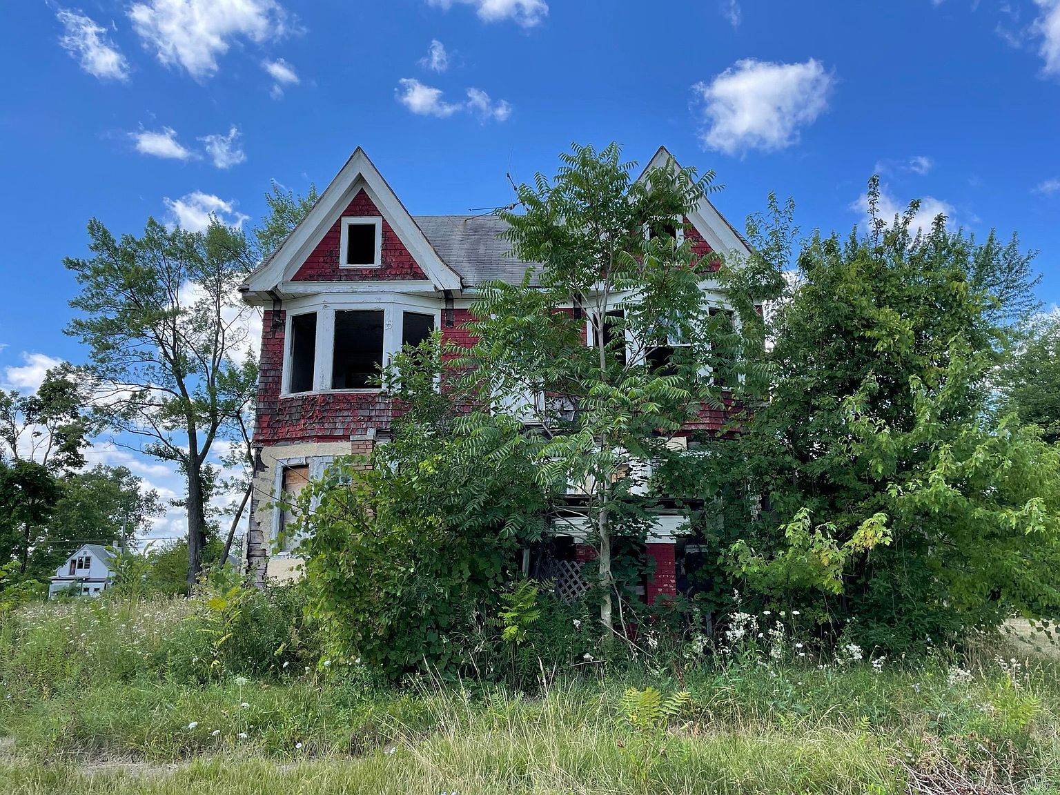 2201 Fairview St, Detroit, MI 48214 | Zillow