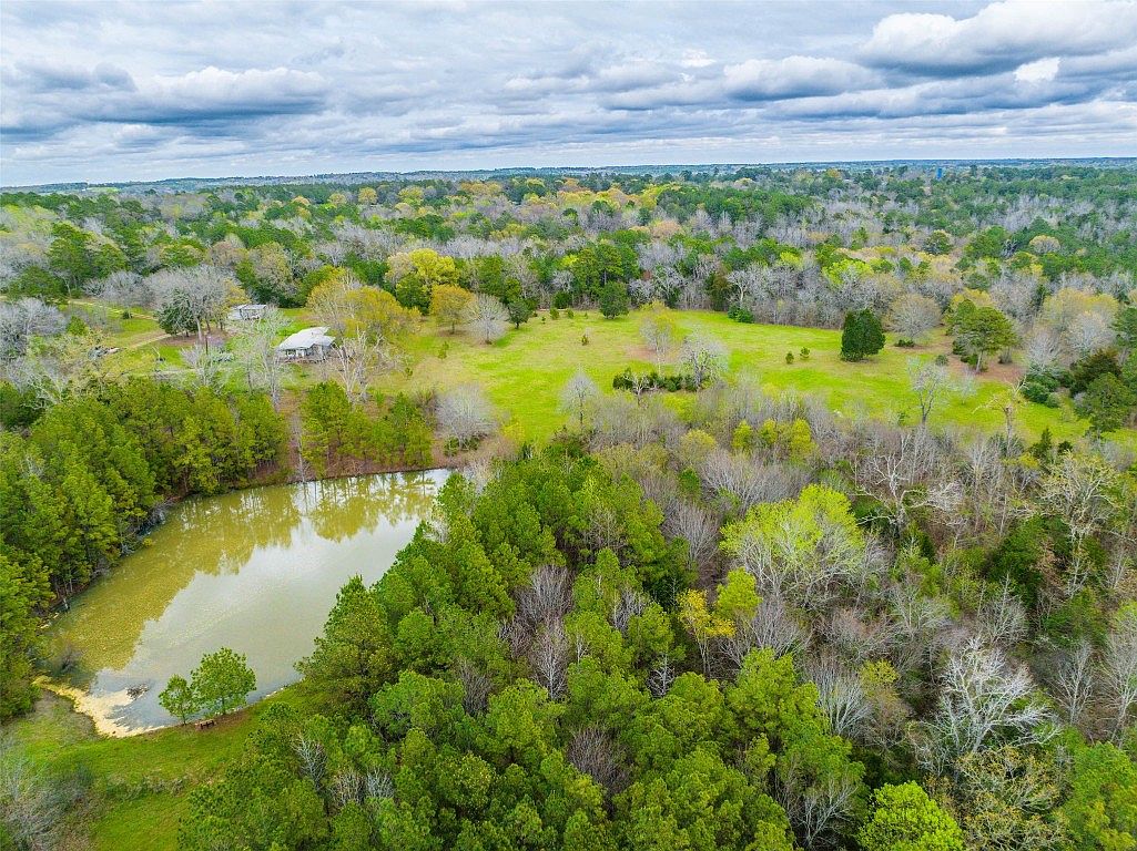 205 County Road 3142, Jacksonville, TX 75766 | MLS #20556715 | Zillow