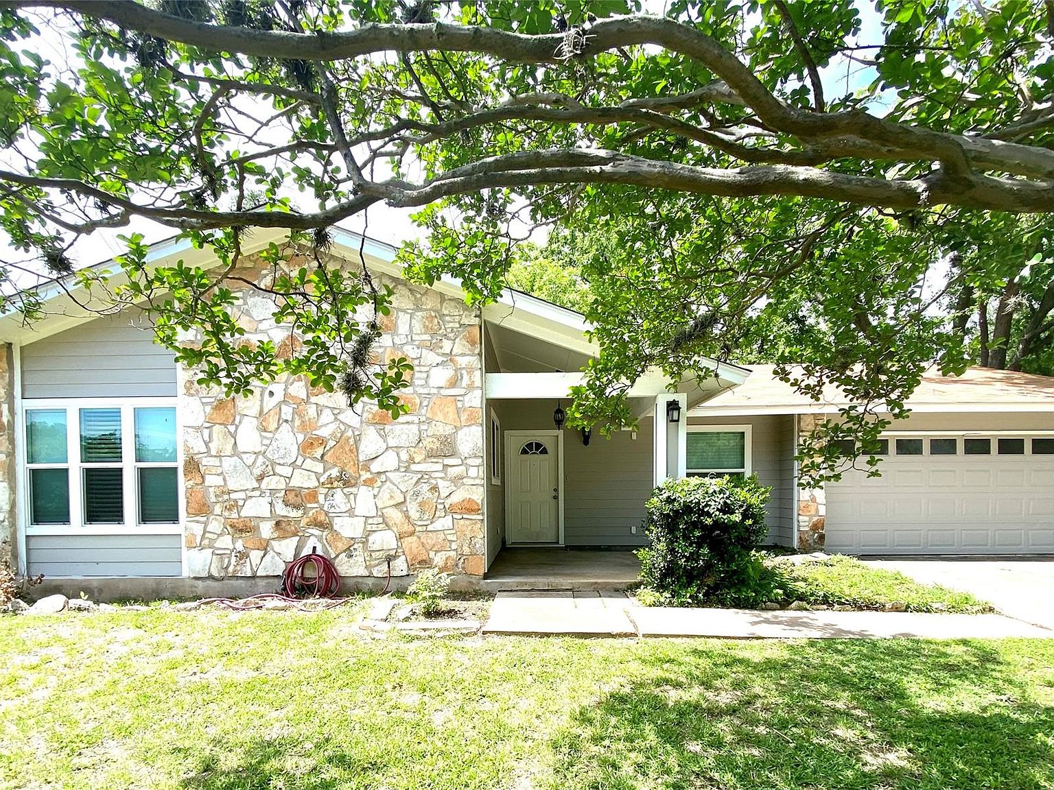 10801 N Hard Rock Rd, Austin, TX 78750 | Zillow