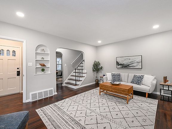 3896 Parkdale Rd, Cleveland Hts, OH 44121 | Zillow 3896 Parkdale Rd, Cleveland Hts, OH 44121 | Zillow