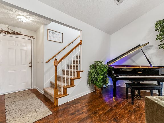 2210 Dewey Dr, Spring Hill, TN 37174 | MLS #2549337 | Zillow