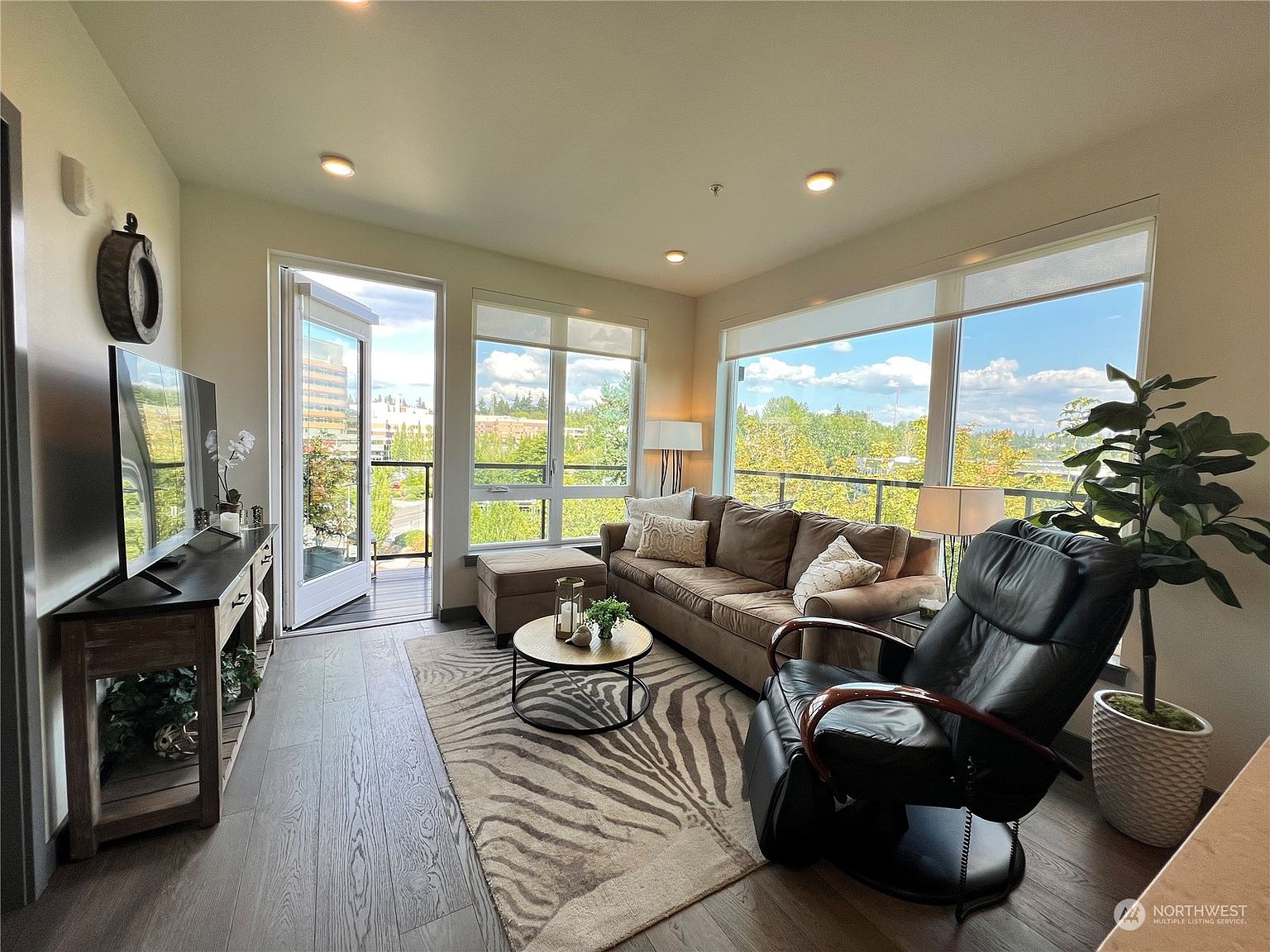 11903 NE 128th Street UNIT 614, Kirkland, WA 98034 | MLS #2147385 | Zillow