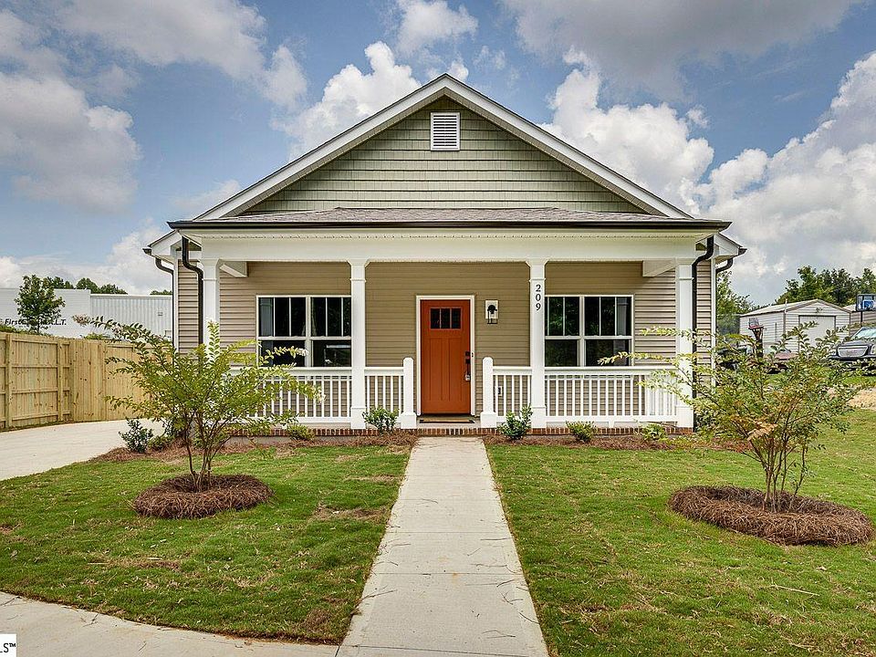209 Ray St, Greenville, SC 29609 | Zillow