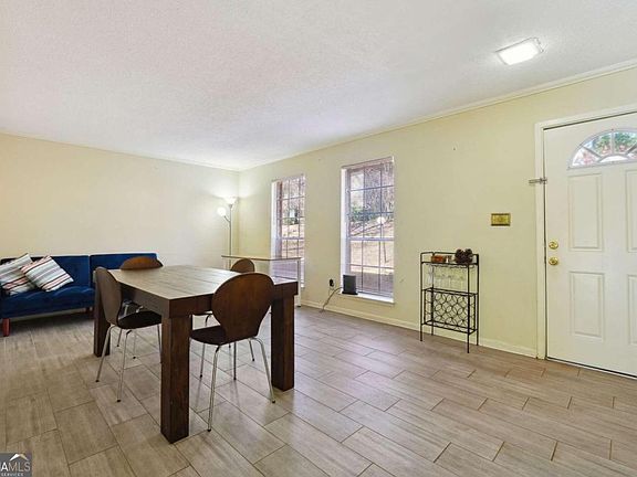 660 Garden Walk Dr, Stone Mountain, GA 30083 | MLS #10271397 | Zillow