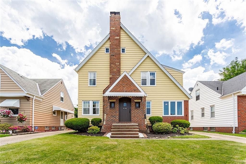 3021 Marmore Ave, Parma, OH 44134 | Zillow