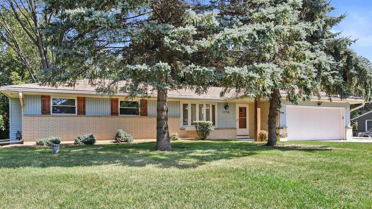 11716 West Belmar DRIVE, Franklin, WI 53132 | MLS #1844203 | Zillow
