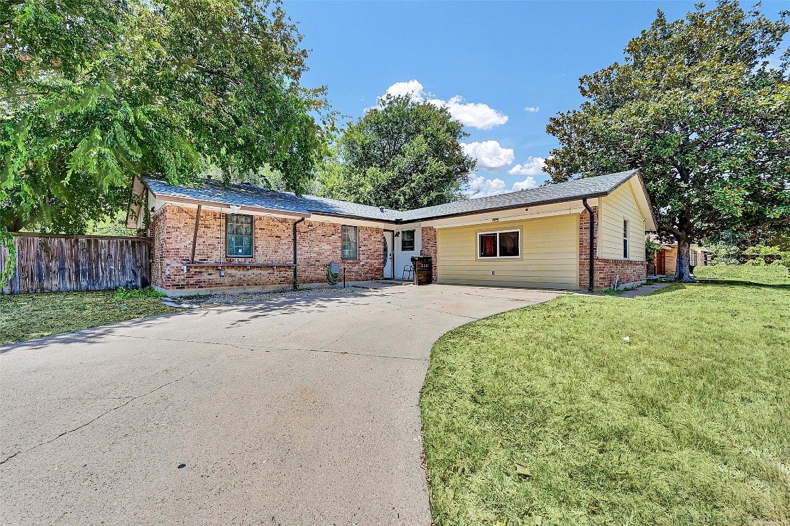 2117 Western Park Dr, Dallas, TX 75211 | Zillow