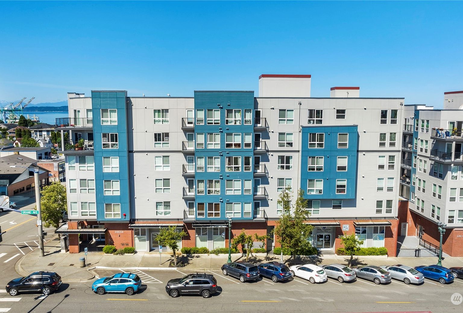 2824 Grand Avenue UNIT A402, Everett, WA 98201 | MLS #2141342 | Zillow