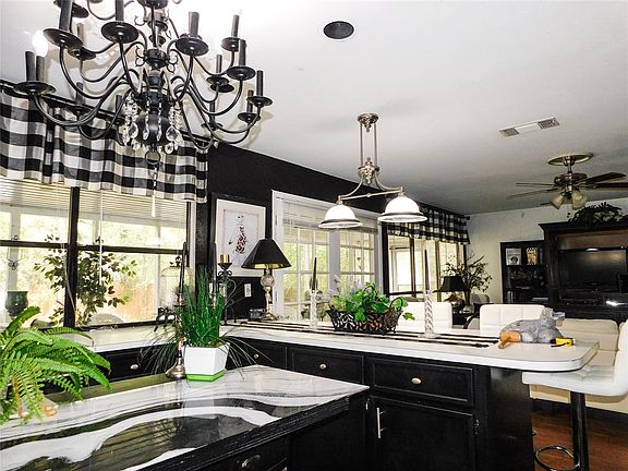 11405 Slash Pine Pl, The Woodlands, TX 77380 | MLS #84689073 | Zillow