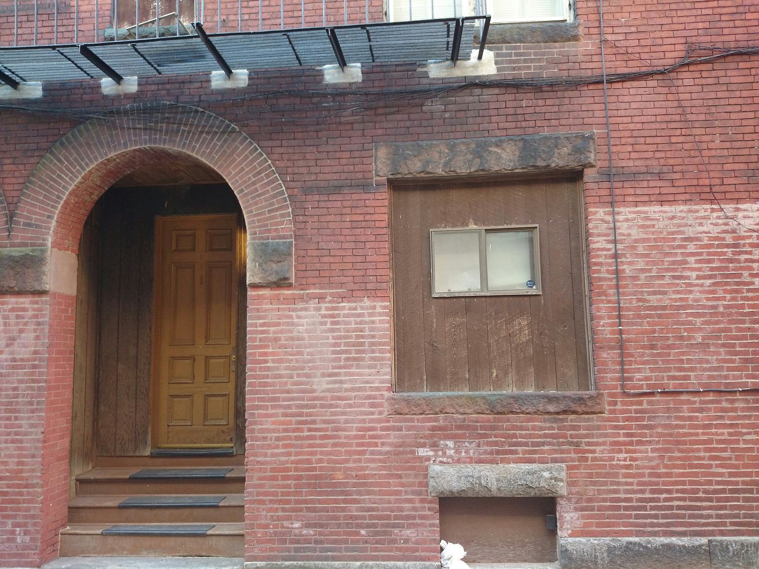 3 Foster St APT 4, Boston, MA 02109 | Zillow