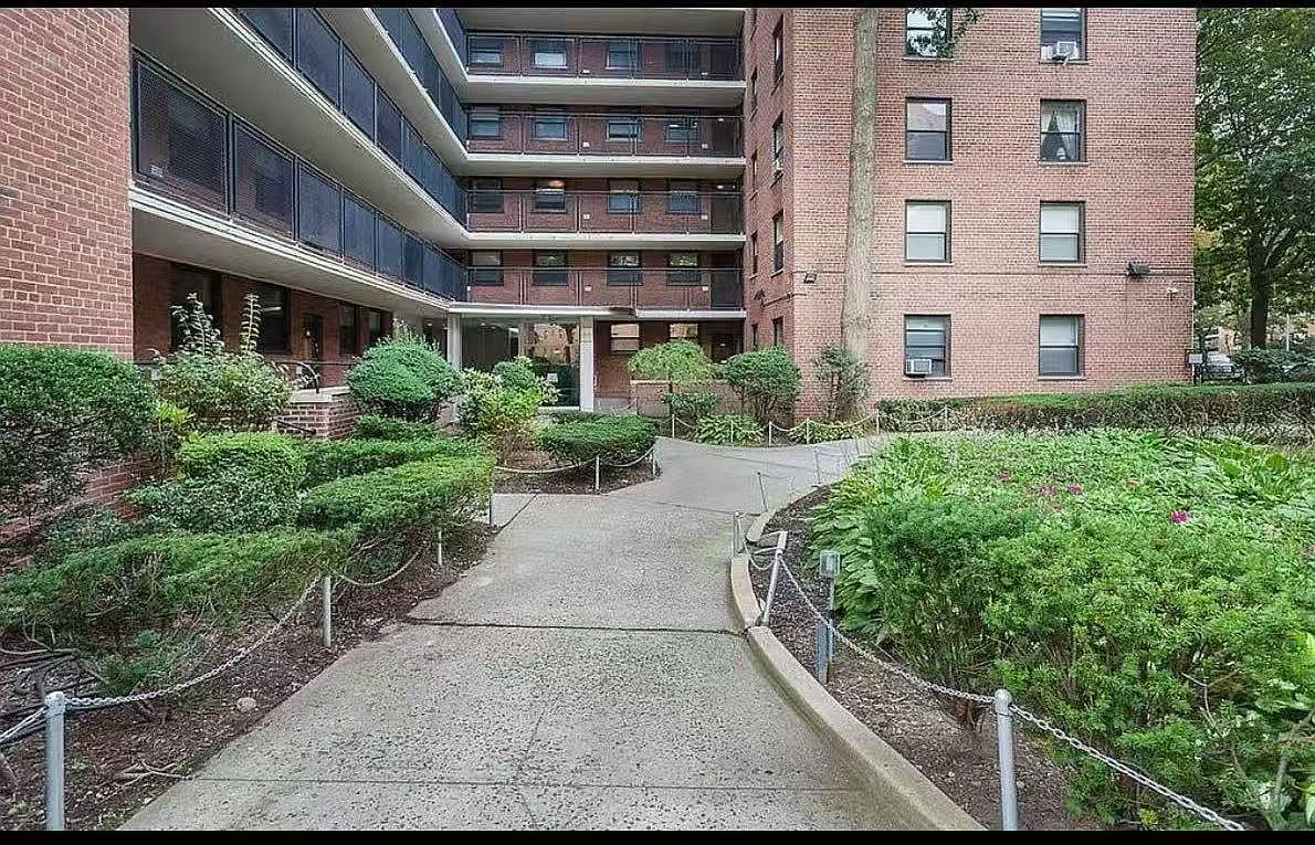35-11 85th Street #6A, Jackson Heights, NY 11372 | Zillow