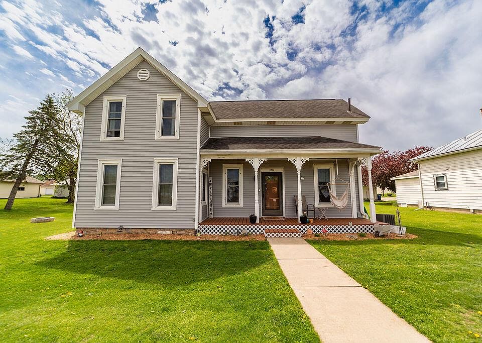 1211 Bangor STREET, Bangor, WI 54614 | Zillow