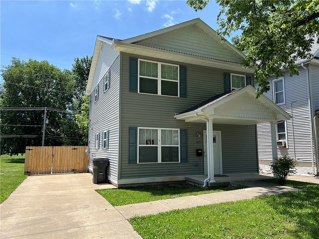 1033 W Macon St, Decatur, IL 62522 | Zillow