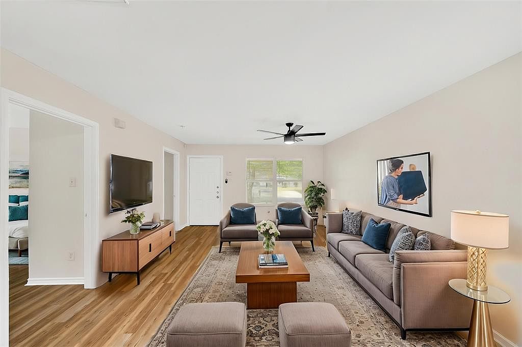 9722 Shive Dr, Houston, TX 77078 | Zillow