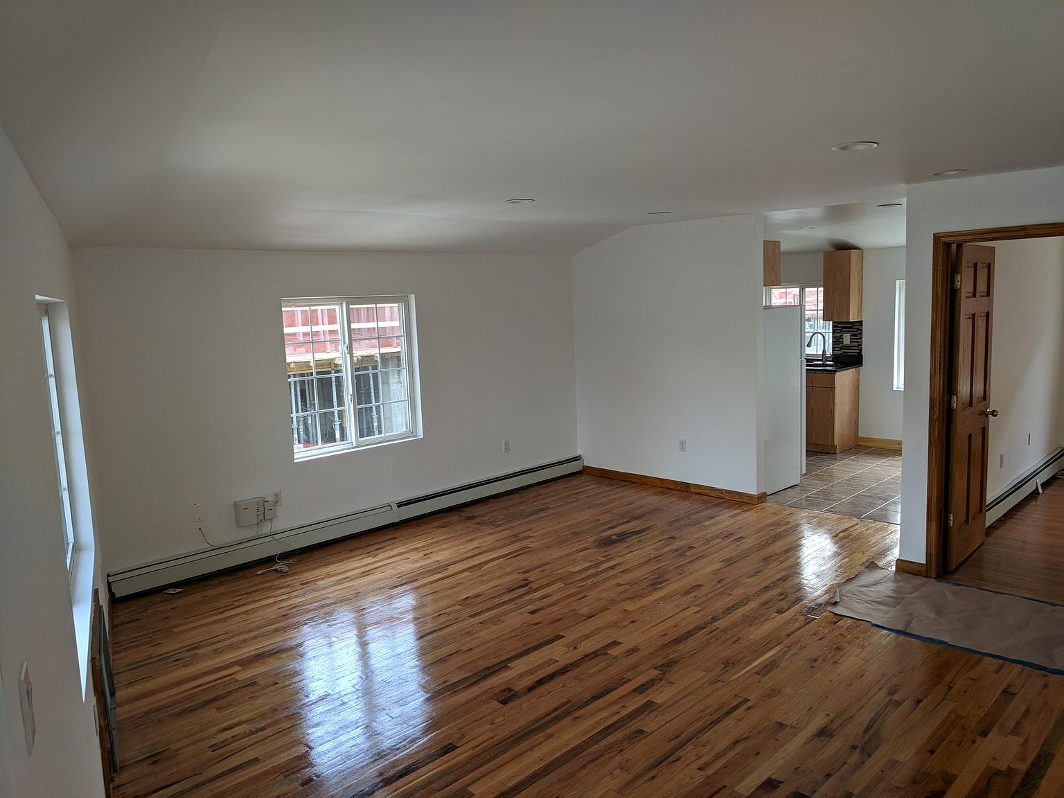 5832 69th St FLOOR 2, Maspeth, NY 11378 | Zillow