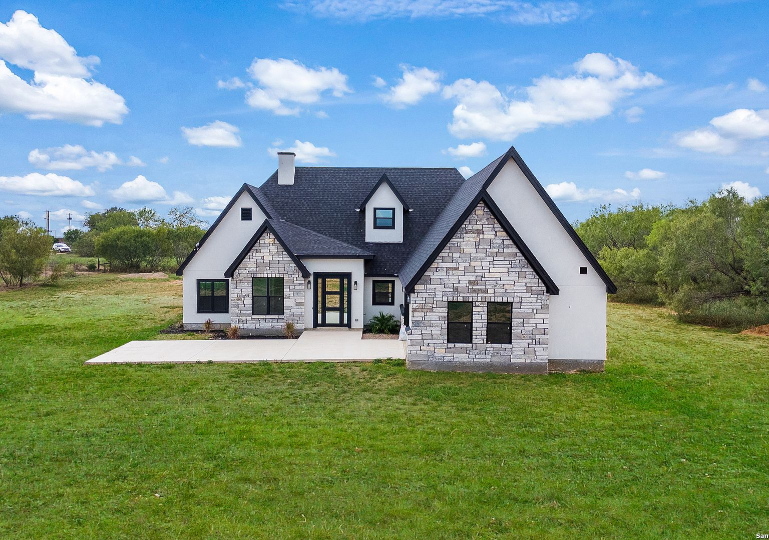514 County Road 683, Lytle, TX 78052 | Zillow