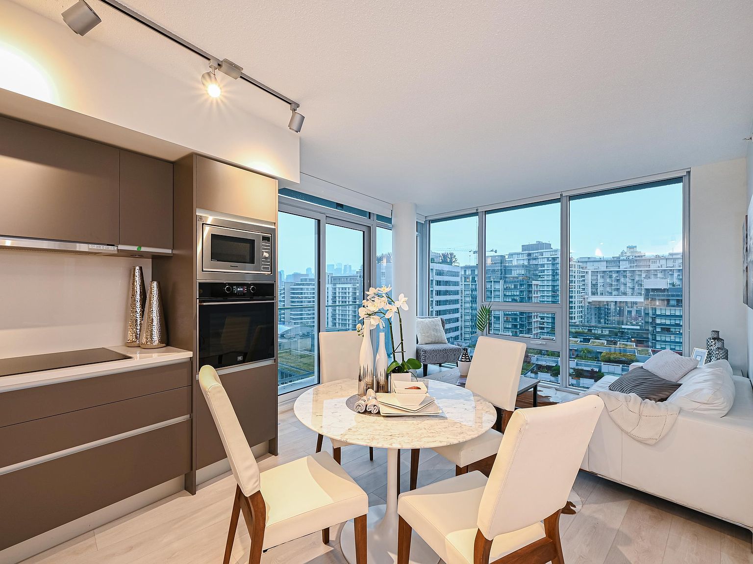 180 E 2nd Ave #801, Vancouver, BC V5T 1B5 | Zillow