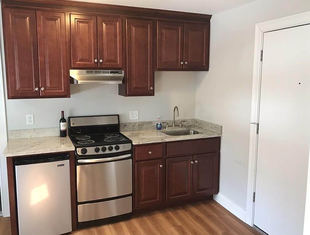 20 Fort St STE 5, Quincy, MA 02169 | Zillow