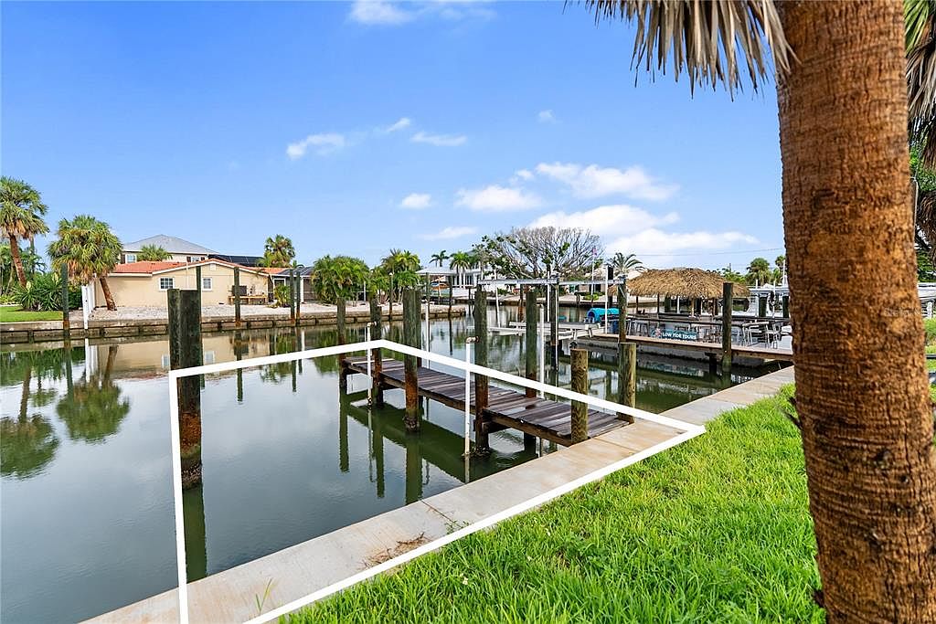 Boat Slip Baronet Ln #3, Bradenton Beach, FL 34217 | Zillow