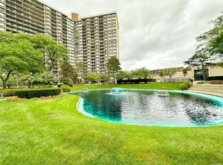 2 Bay Club Road UNIT 1M, Bayside, NY 11360 | MLS #3516264 | Zillow