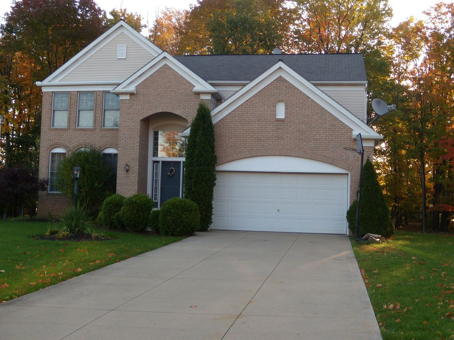 9667 Firelands Dr, Twinsburg, OH 44087 | Zillow