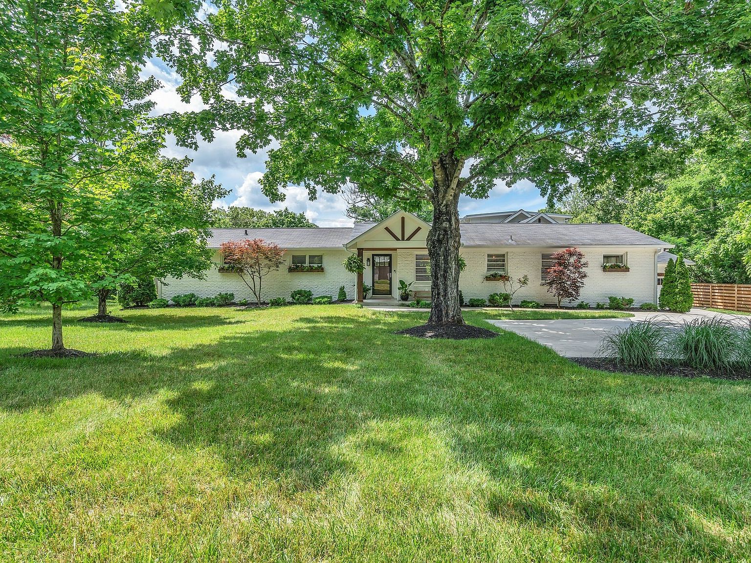 1225 Davidson Rd, Nashville, TN 37205 | Zillow