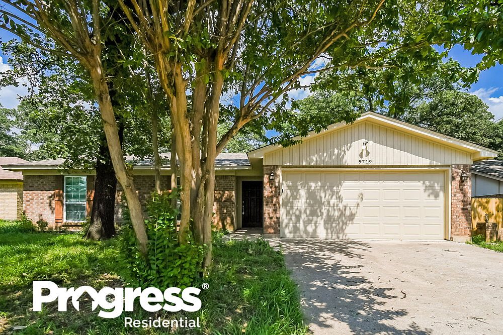 5719 Myers Rd, Arlington, TX 76017 | Zillow
