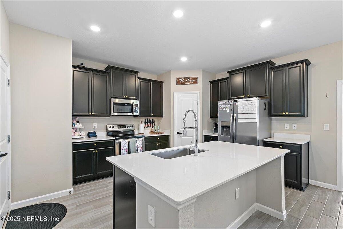 2899 CROSSFIELD Drive, Green Cove Springs, FL 32043 | MLS #2110983 | Zillow