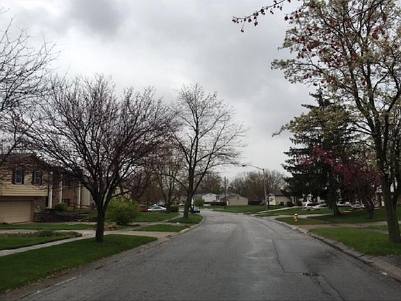 557 Bessinger Dr, Cincinnati, OH 45240 | Zillow