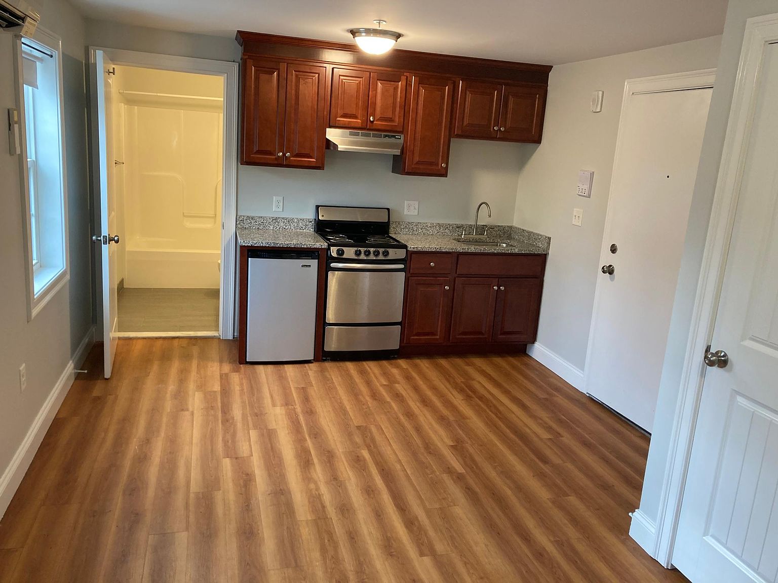 20 Fort St STE 1, Quincy, MA 02169 | Zillow