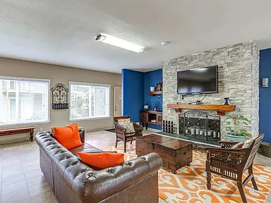 Center Plaza - 12388 SW Center St Beaverton OR | Zillow