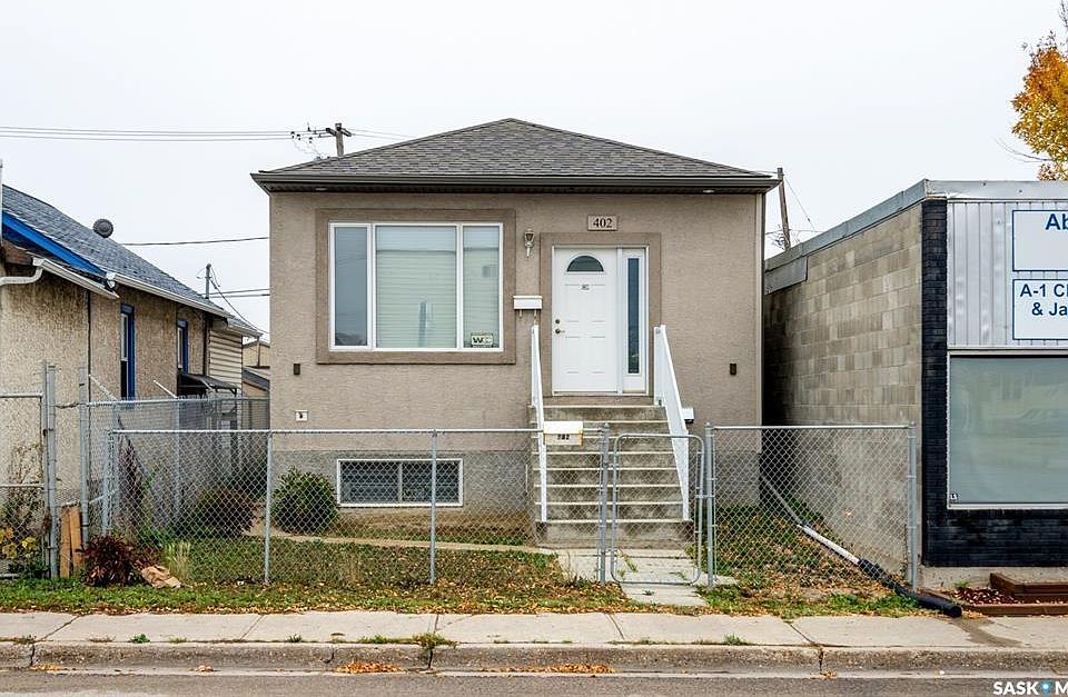 402 Victoria AVENUE, Regina, SK S4N 0P6 | MLS #SK965984 | Zillow