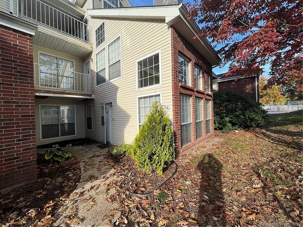 168 Carriage Crossing Ln #168, Middletown, CT 06457 | Zillow