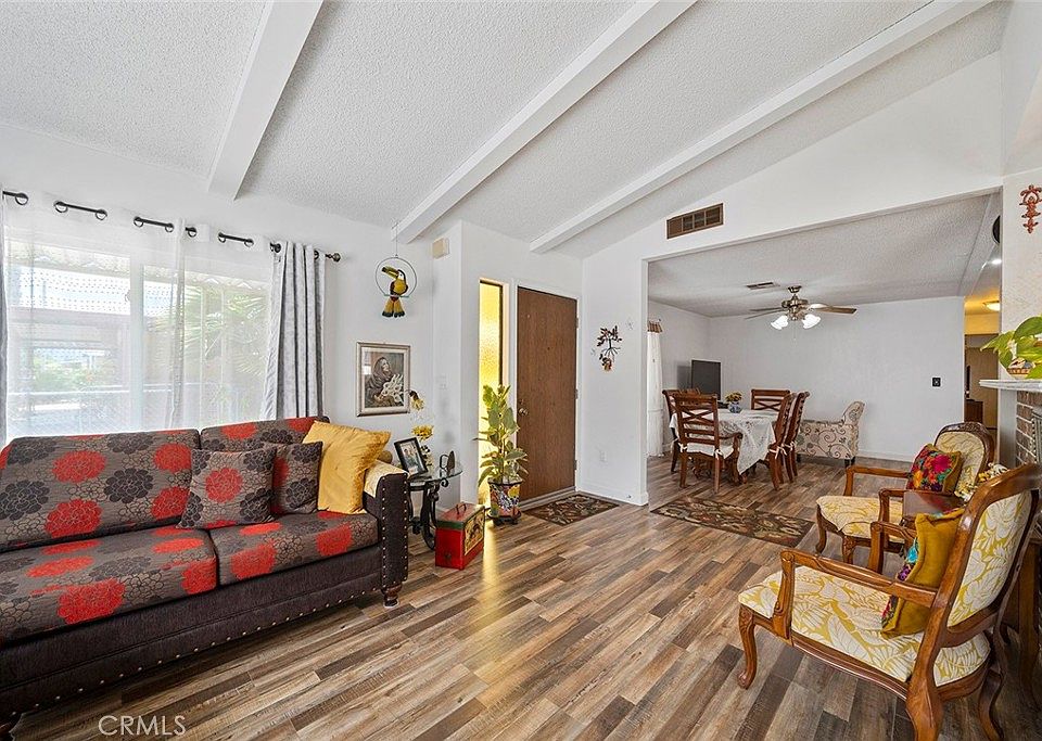 601 N Kirby St Hemet CA | Zillow