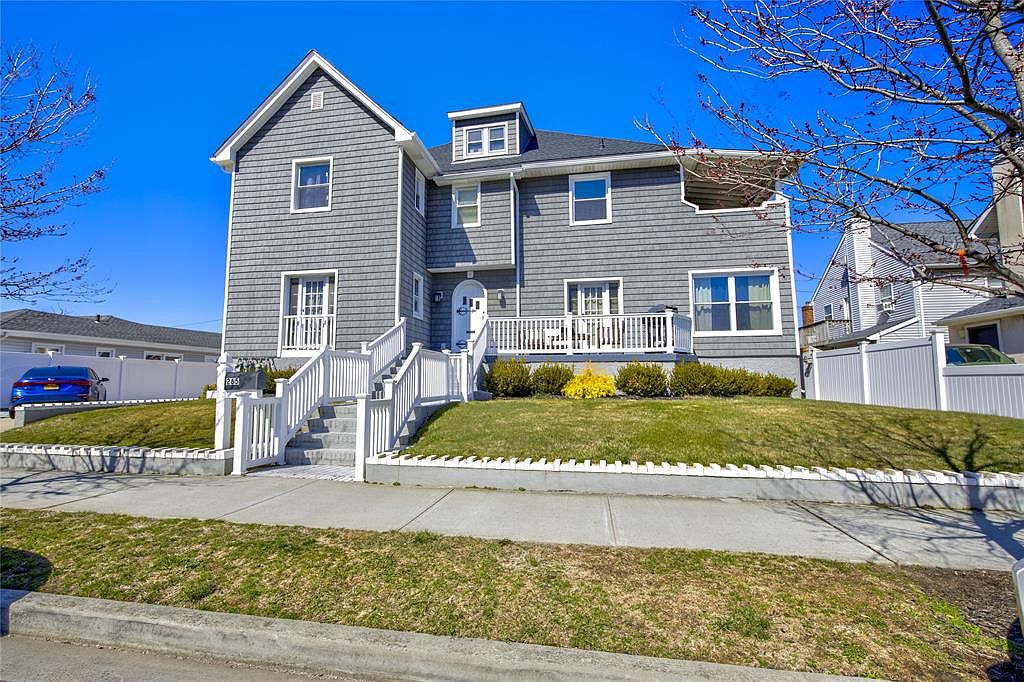 265 E Chester St Floor 1, Long Beach, NY 11561 | Zillow