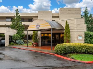 600 SE Marion St UNIT 406, Portland, OR 97202 | MLS #24549820 | Zillow
