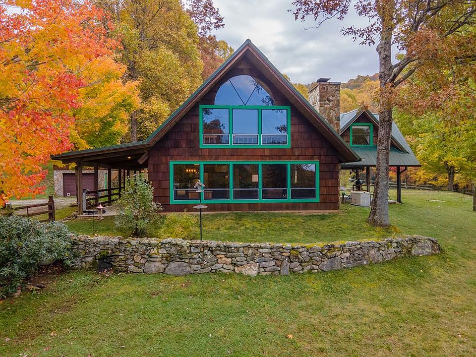 349 Little Ellijay Cir, Franklin, NC 28734 | Zillow
