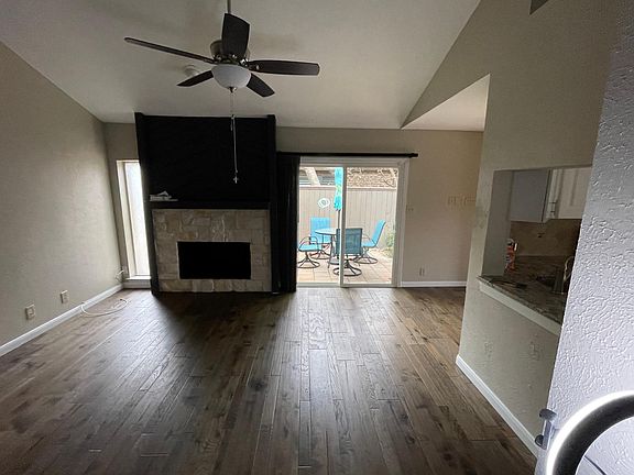 777 Custer Rd APT 15-4, Richardson, TX 75080 | Zillow