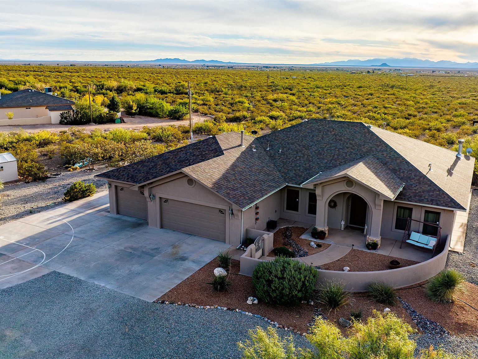 256 Taylor Ranch Rd, Alamogordo, NM 88310 | Zillow
