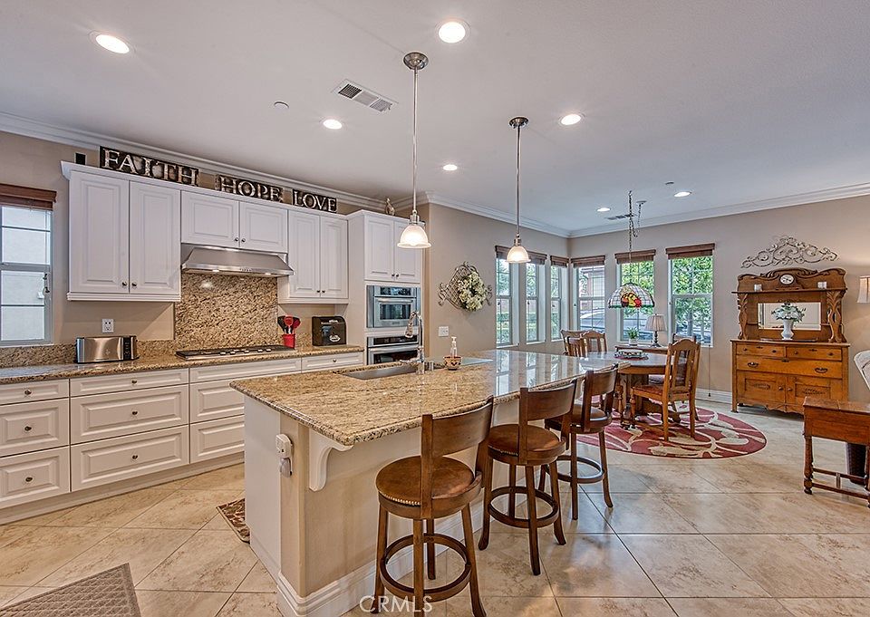 34 Rosal St, Mission Viejo, CA 92694 | MLS #OC23181611 | Zillow