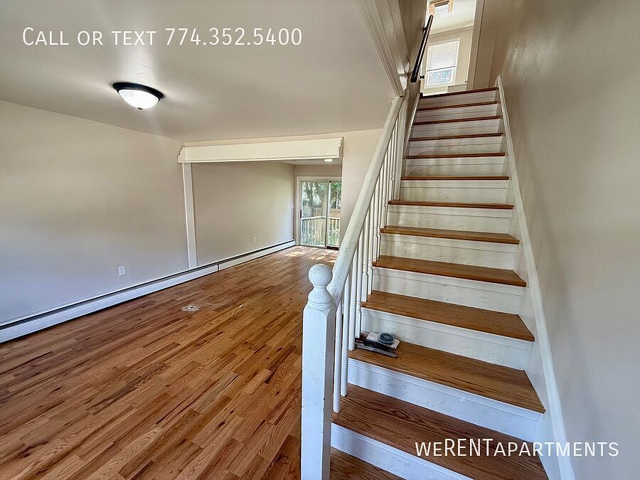 49 Boys Ave #A, Rogers, CT 06263 | Zillow