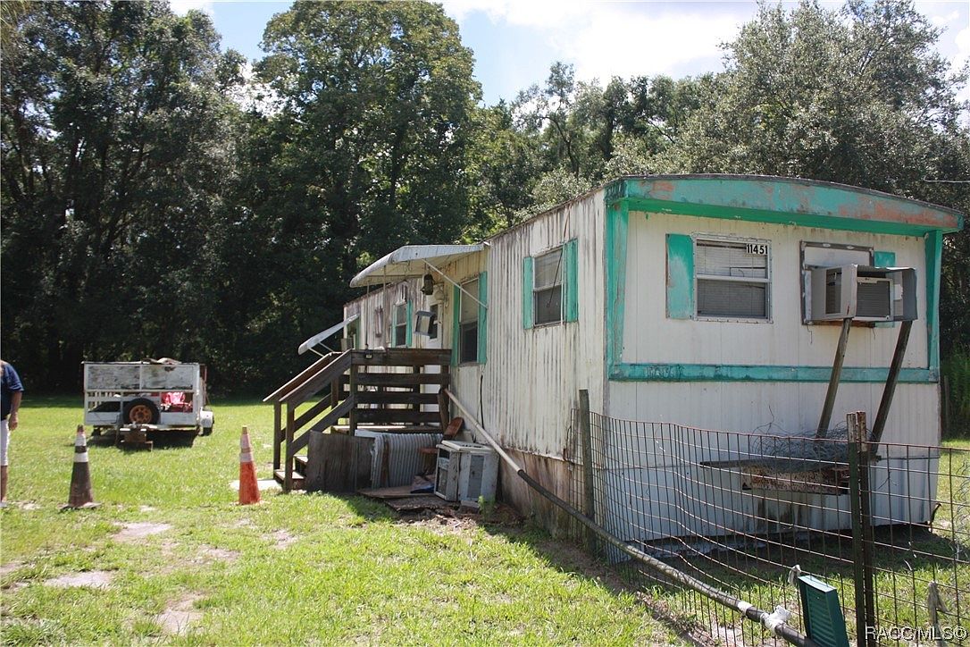 11451 N Ginny Lane Point, Inglis, FL 34449 | Zillow