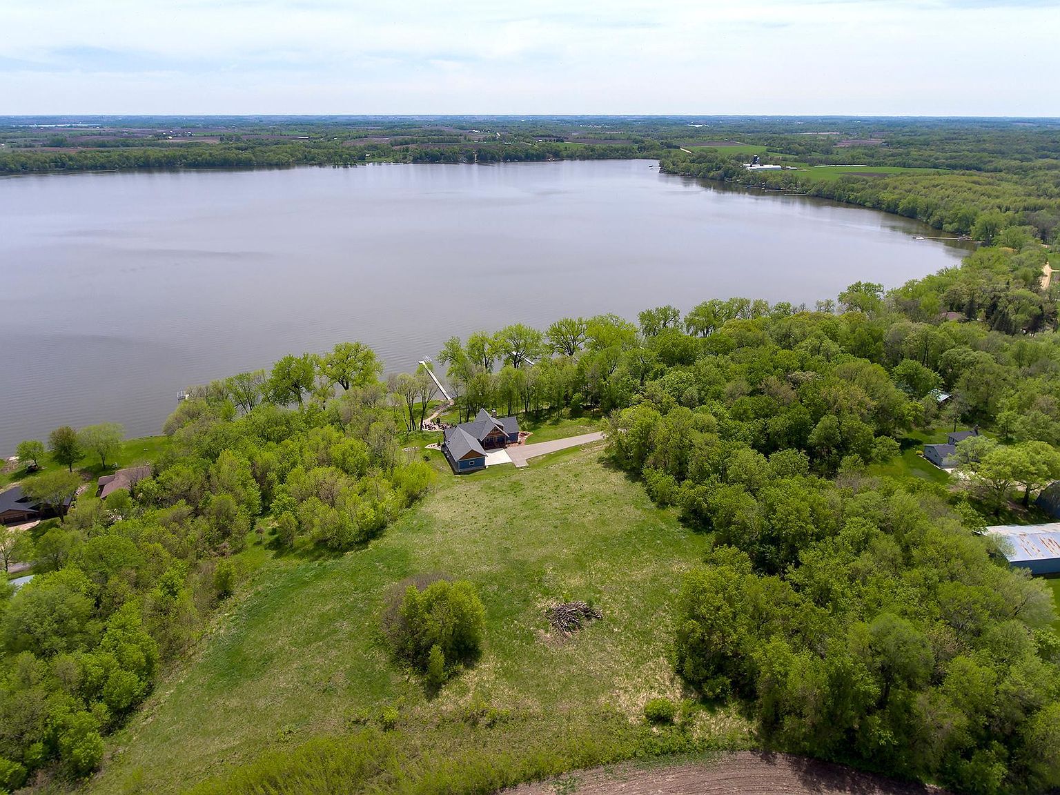 6820 French Lake Ct, Faribault, MN 55021 | MLS #6368578 | Zillow