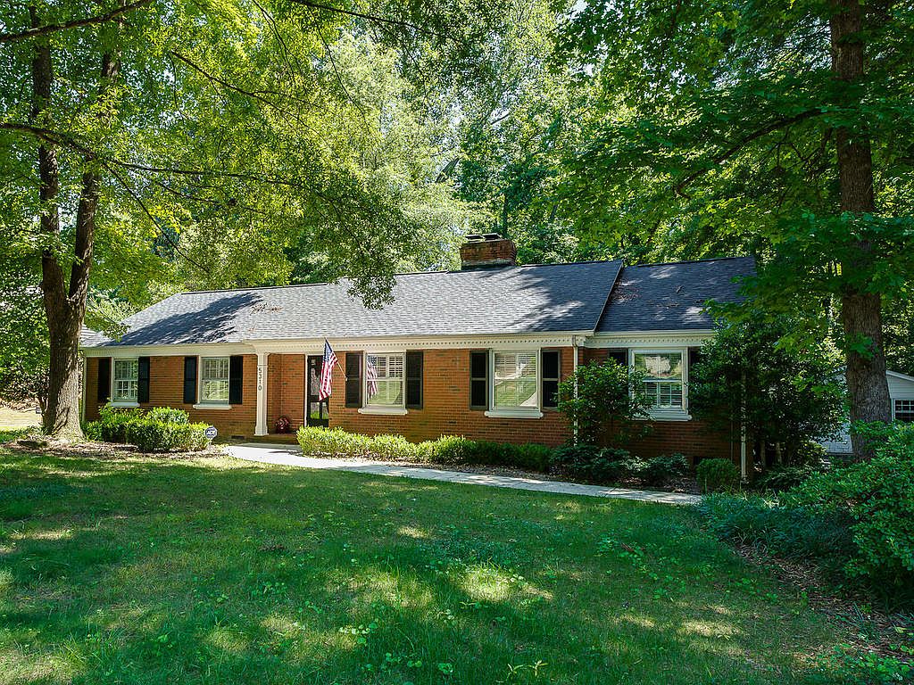5310 Addison Dr, Charlotte, NC 28211 | Zillow