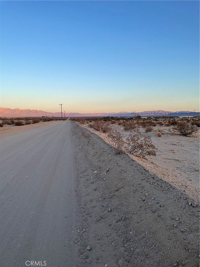 78201 Two Mile Rd, Twentynine Palms, CA 92277 | MLS #JT24235006 | Zillow