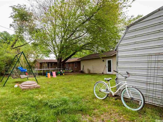 2209 West St, Conway, AR 72032 | MLS #21011330 | Zillow