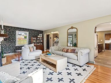 305 Broadway Dr, Pittsburgh, PA 15236 | Zillow